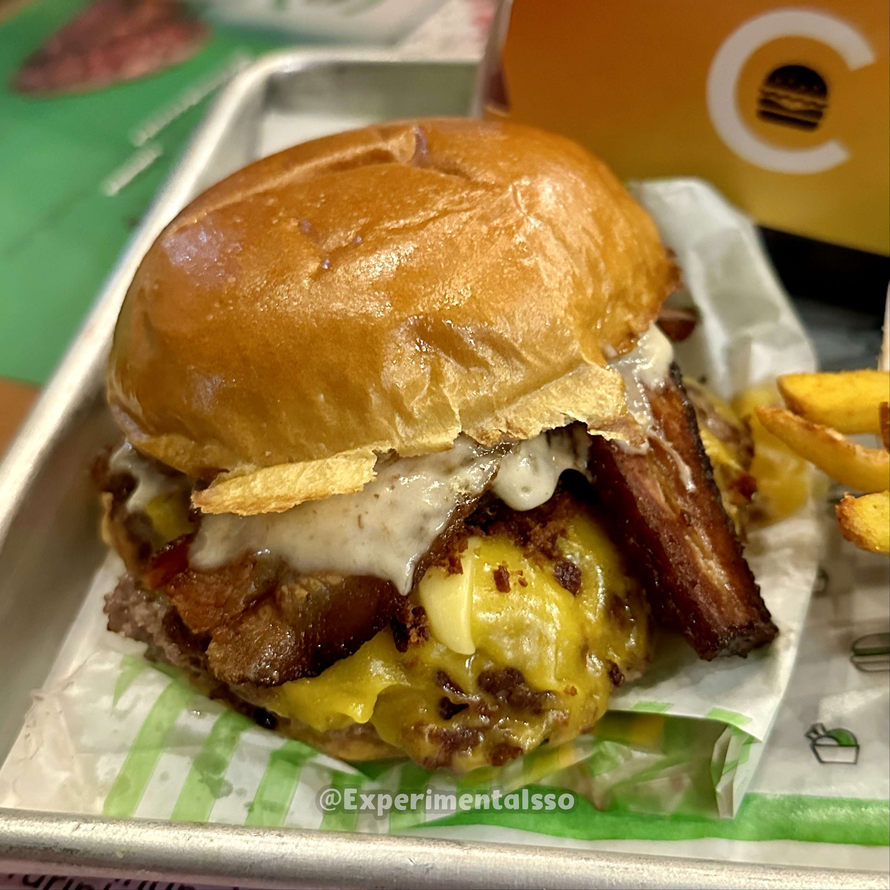 Experimentamos o Rango Burger! – @ExperimentaIsso